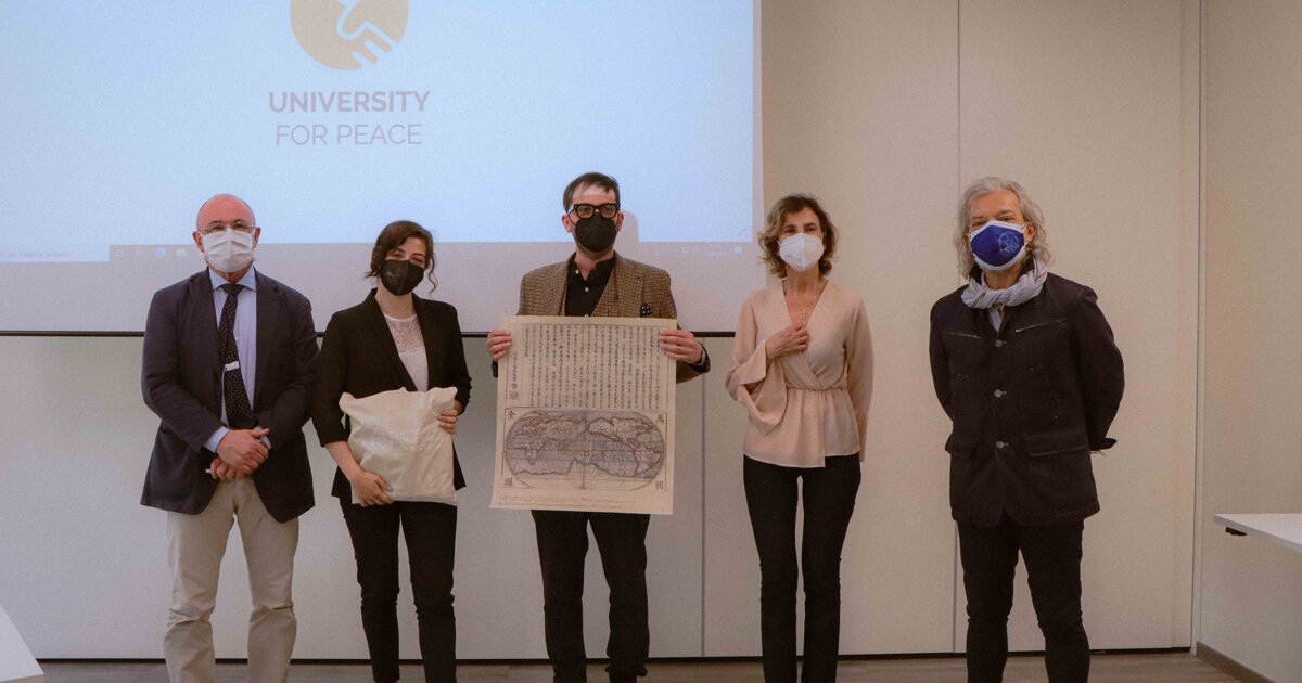 Conferenza stampa di presentazione del logo "University For Peace – U4P"